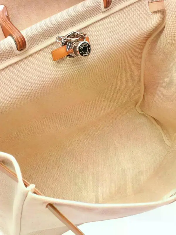 Hermès 2002 Toile Herbag Mm Satchel - Neutrals