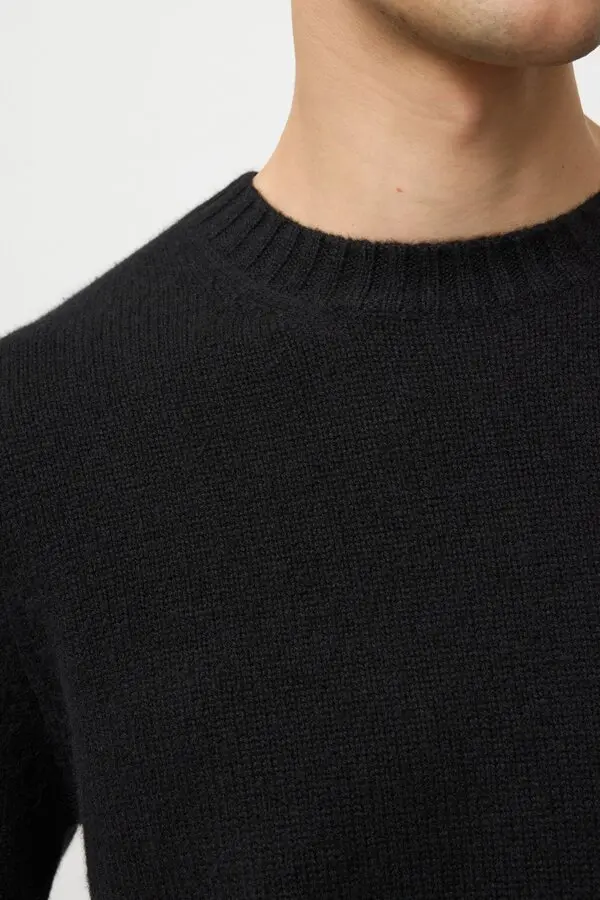 Soft Goat Chunky Crewneck Sweater
