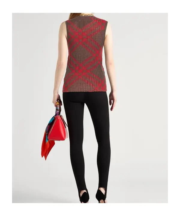 Burberry Sleeveless Jumpers
