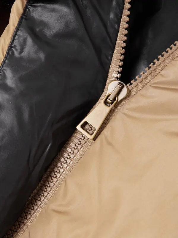 Moncler Castelnou Hooded Down Jacket