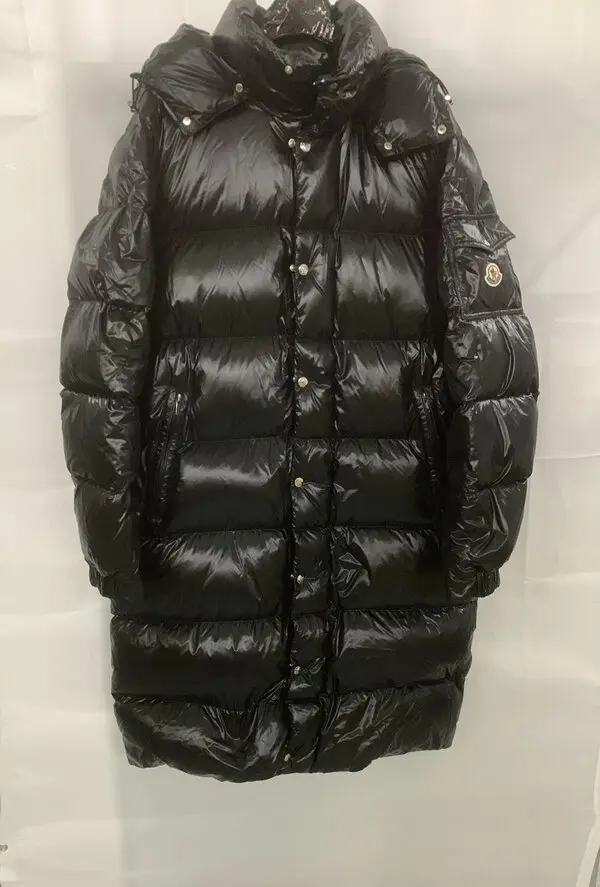 Moncler Hanoverian Logo Patch Quilted Coat