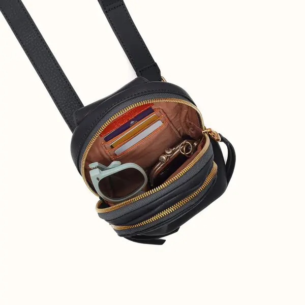 Hobo Fern Small Sling - Black