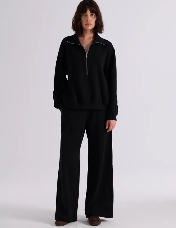 Araks Vivienne Zip Up