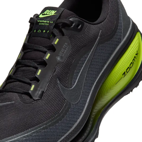 Nike Vomero 18 Gore-tex Waterproof Road Running Shoes With Reflective Accents - Grey