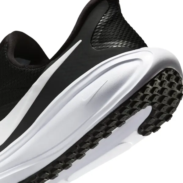 Nike Revolution Easyon Road Running Shoes - Black