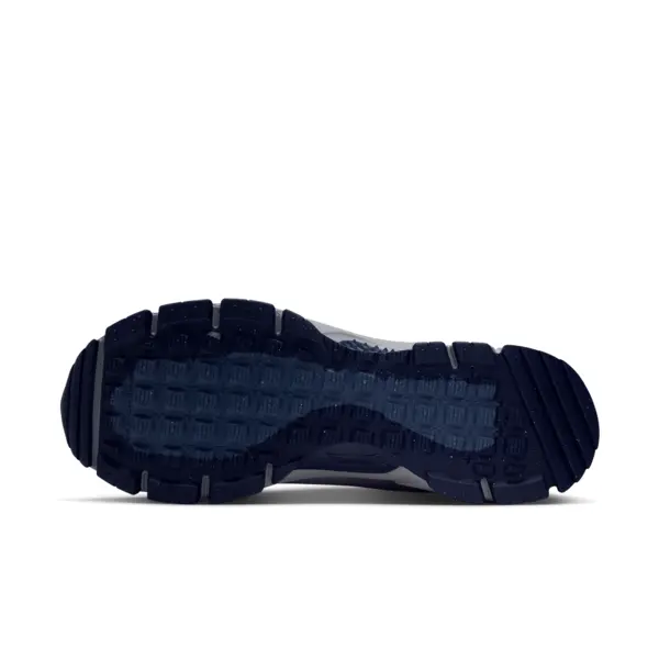 Nike Zoom Vomero Roam Winterized Shoes