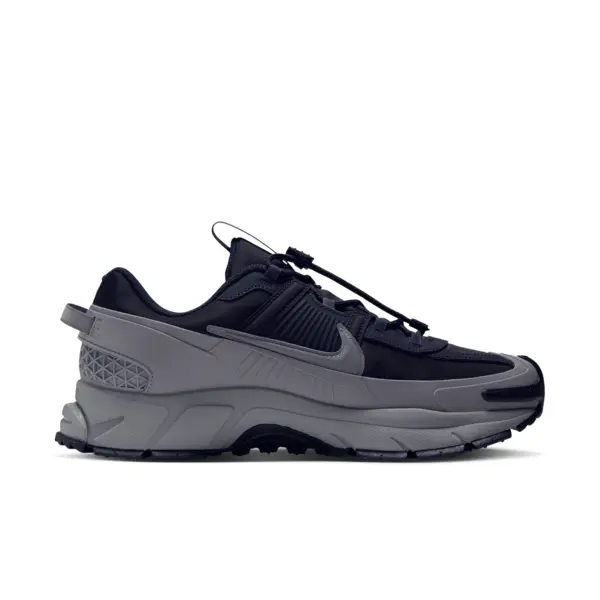 Nike Zoom Vomero Roam Winterized Shoes
