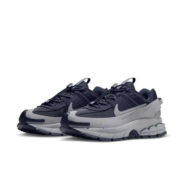 Nike Zoom Vomero Roam Winterized Shoes