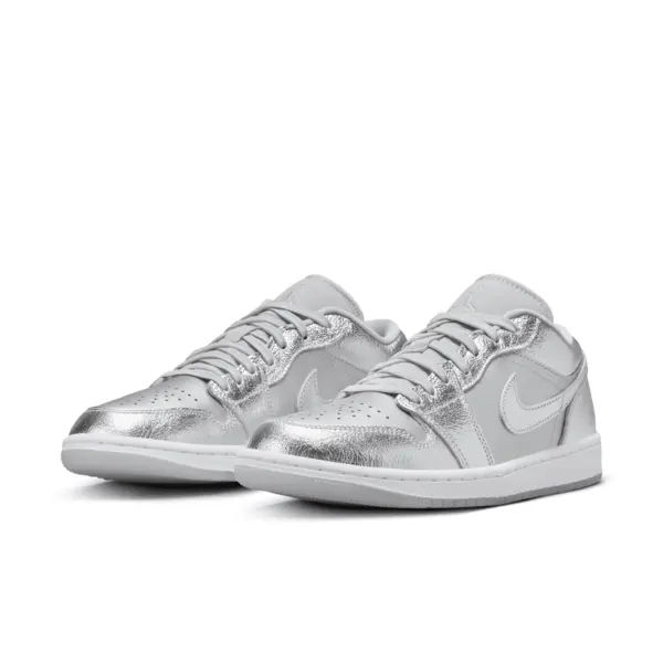 JORDAN Air 1 Low Se Shoes - Grey