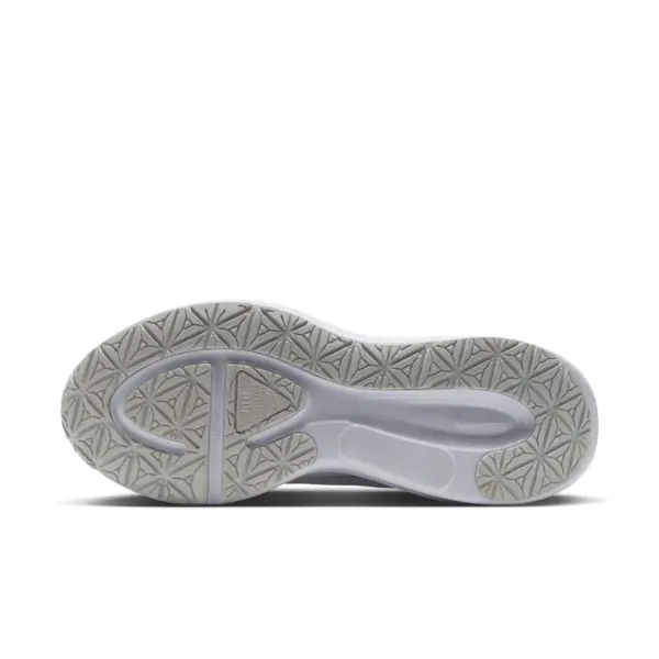 Nike Revolution Utility Road Running Shoes - White