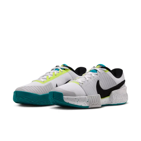 Nike Zoom Gp Challenge Pro Hard Court Tennis Shoes - White