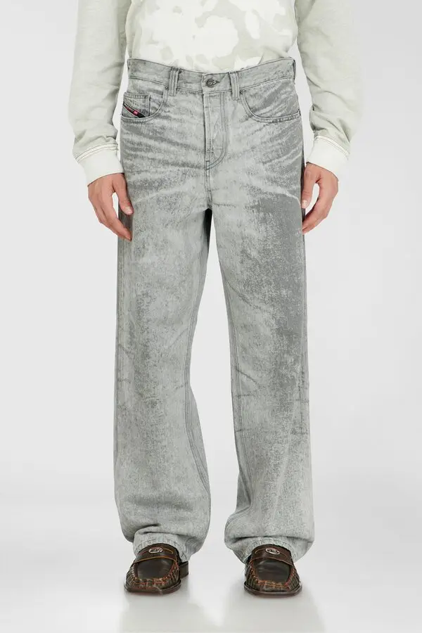 DIESEL® Relaxed Jeans Low Waist 2001 D-macro, Light Button Fly - Grey