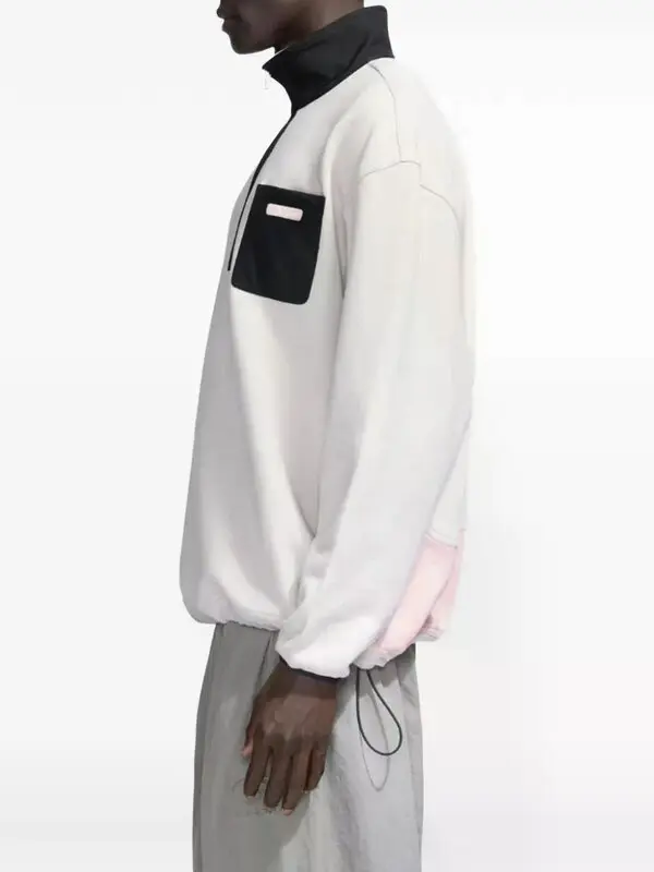 FLANEUR Badge Half-zip Sweatshirt