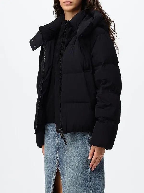 Woolrich Madison Quilted Nylon Down Jacket With A Removable Hood