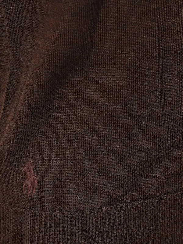 Polo Ralph Lauren Sleeveless 100% Wool Turtleneck Top With A Slim Fit - Brown