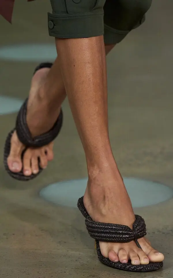 Cult Gaia Stella Sandal - Brown