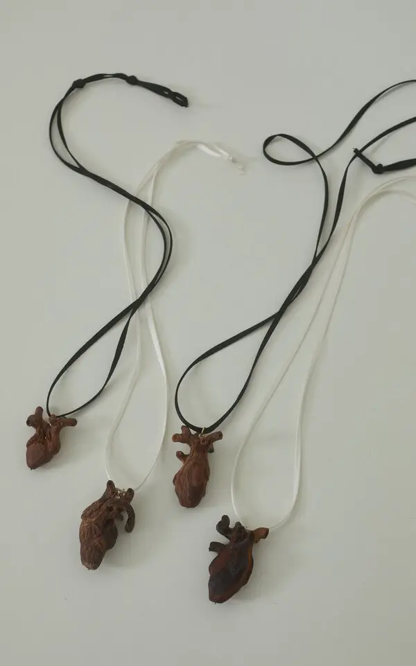 HEIRLOME Corazon De Copal Wood Necklace