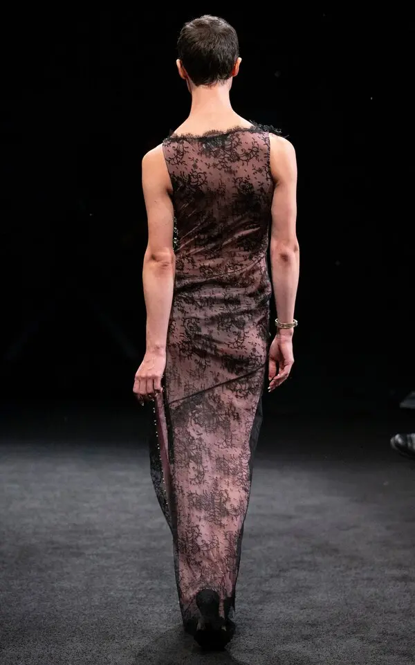 WIEDERHOEFT Sleeveless Chantilly Lace Maxi Dress
