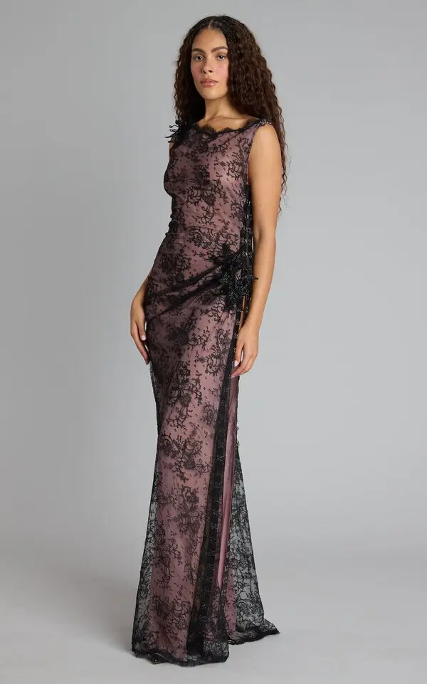 WIEDERHOEFT Sleeveless Chantilly Lace Maxi Dress