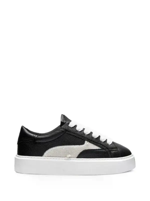 RETERNITY Le Promeneur Pebble-effect Sneakers