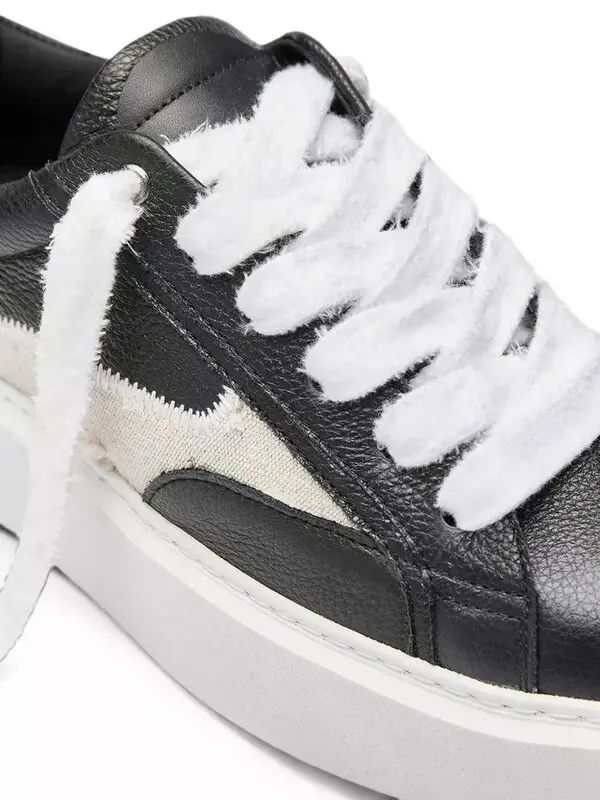 RETERNITY Le Promeneur Pebble-effect Sneakers