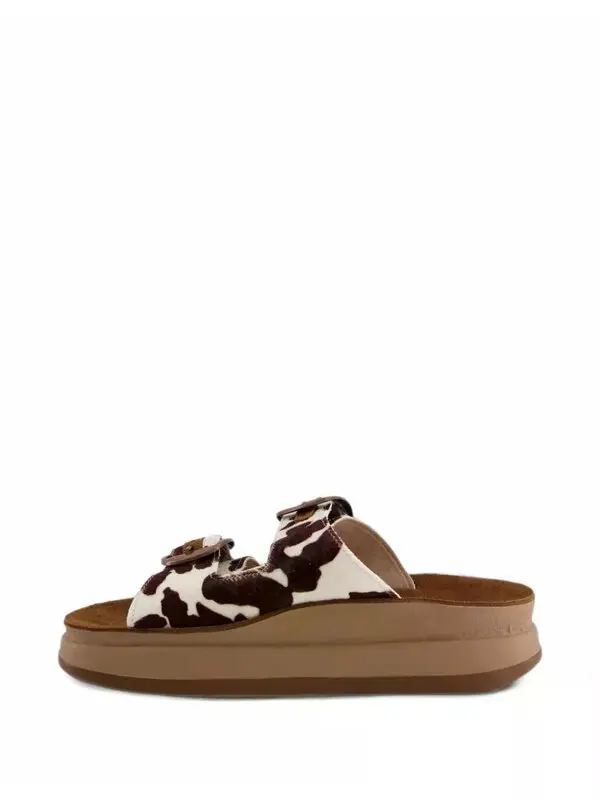 FANTASY SANDALS Zefi Sandals