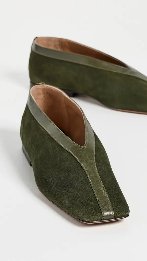 MANSUR GAVRIEL Contorno Square V Flats