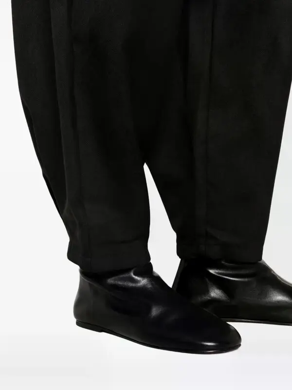HUI MILANO Ardor Tapered-leg Trousers