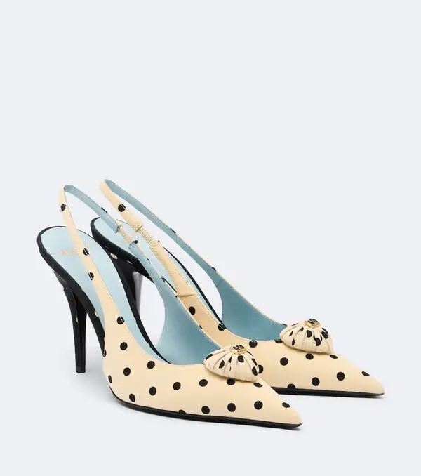 Valentino Garavani Cœur Royal Polka-dot Slingback Pumps - Beige
