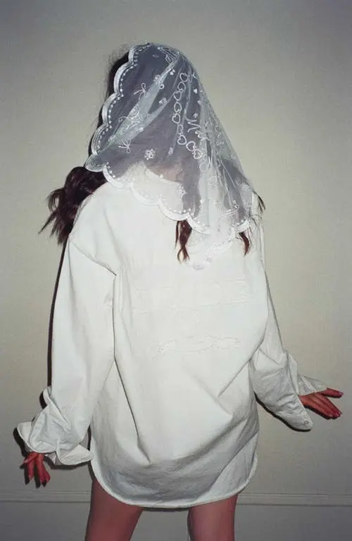 BRIDEMERCH Bride Buttondown