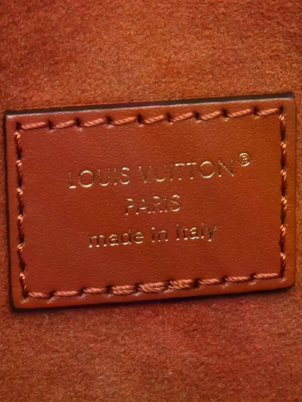 LOUIS VUITTON 2021s Bb Saumur Handbag