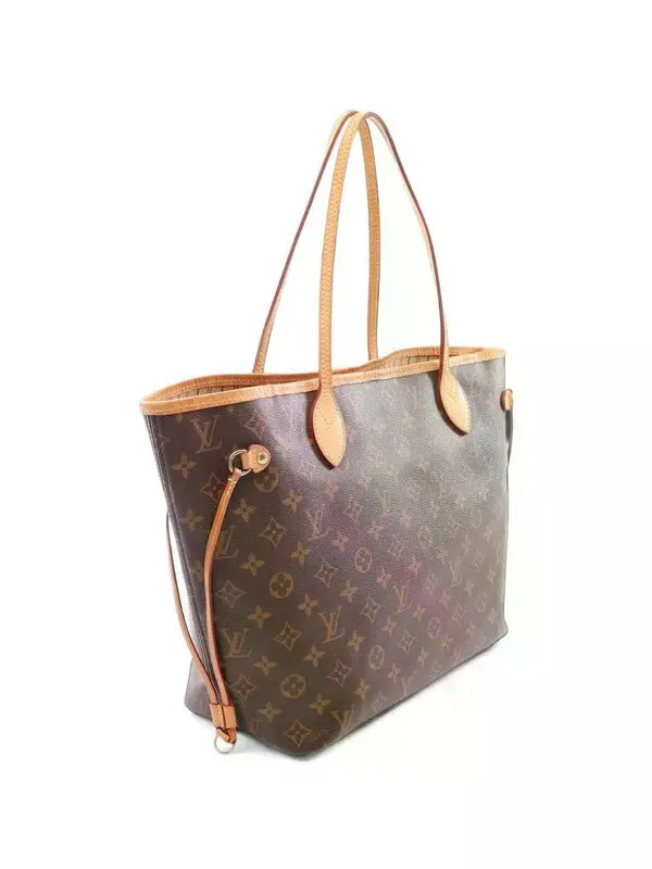 LOUIS VUITTON Medium 2021 Neverfull Monogram Tote Bag