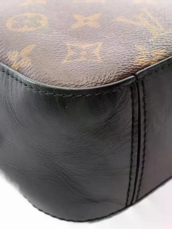 LOUIS VUITTON 2019 Saint-onge Monogram 2-way Shoulder Bag - Brown