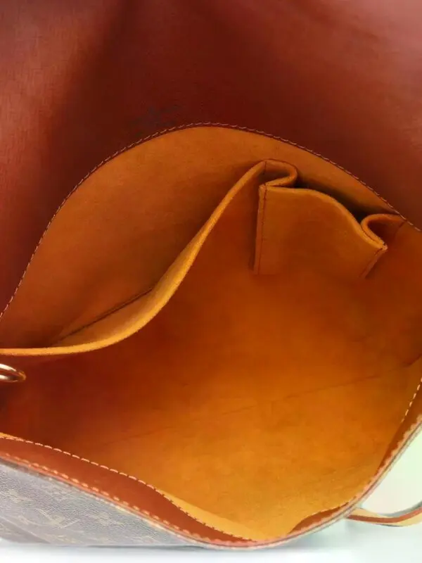 LOUIS VUITTON 2001 Musette Shoulder Bag