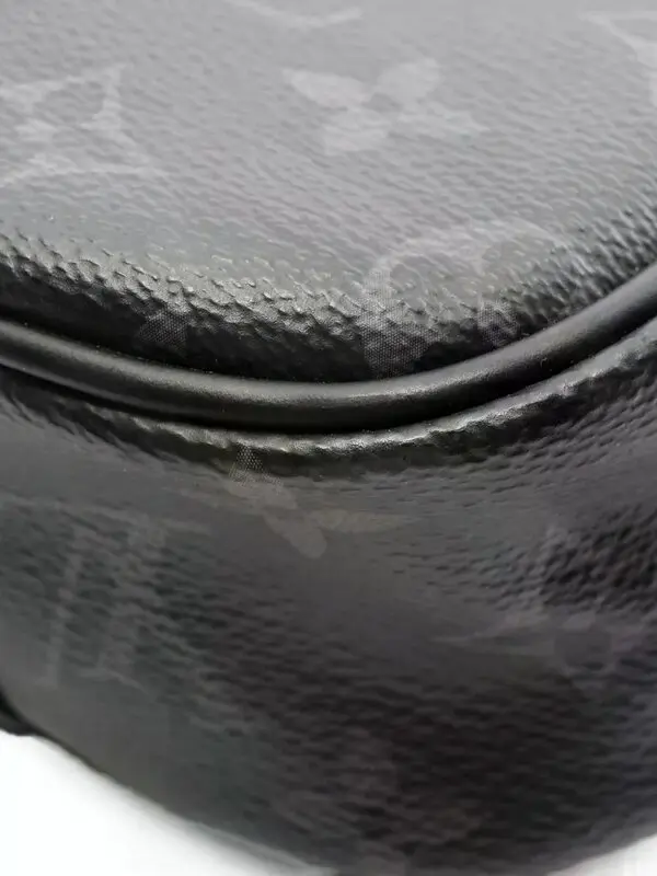 LOUIS VUITTON 2019 Monogram Eclipse Belt Bag