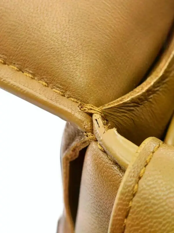 Bottega Veneta 2010s Cassette Padded Maxi Intrecciato Crossbody Bag - Brown