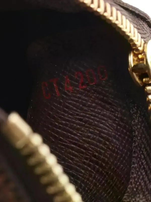 LOUIS VUITTON 2020 Kure Damier Ebene Coin Purse