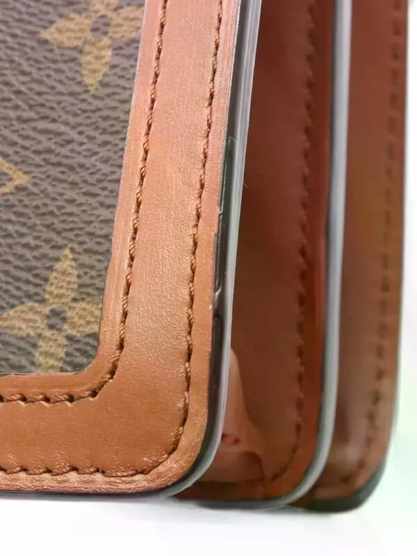 LOUIS VUITTON 2021s Mm Dauphine Shoulder Bag