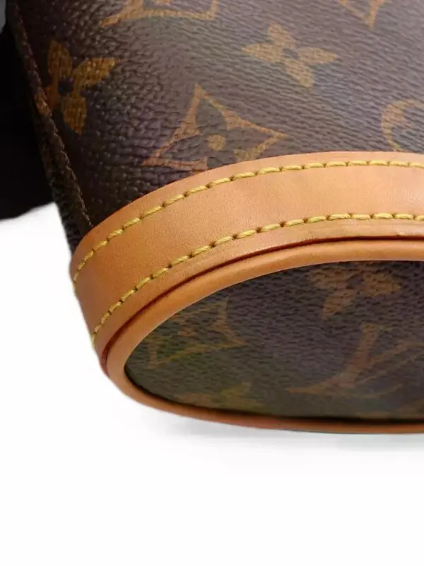 LOUIS VUITTON 2021 Fold Me Monogram Bucket Bag
