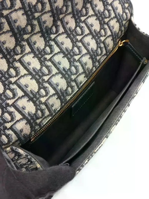 Dior 2010s 30 Montaigne Oblique Shoulder Bag