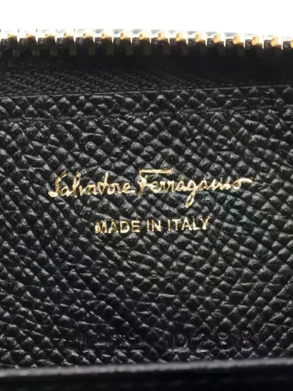 FERRAGAMO 2020s Vara Ribbon Coin Purse