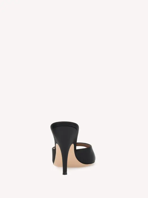 GIANVITO ROSSI Sofia Mule 95
