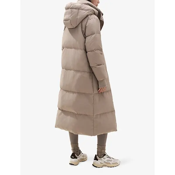 THE WHITE COMPANY Longline Down-filled Puffer Coat