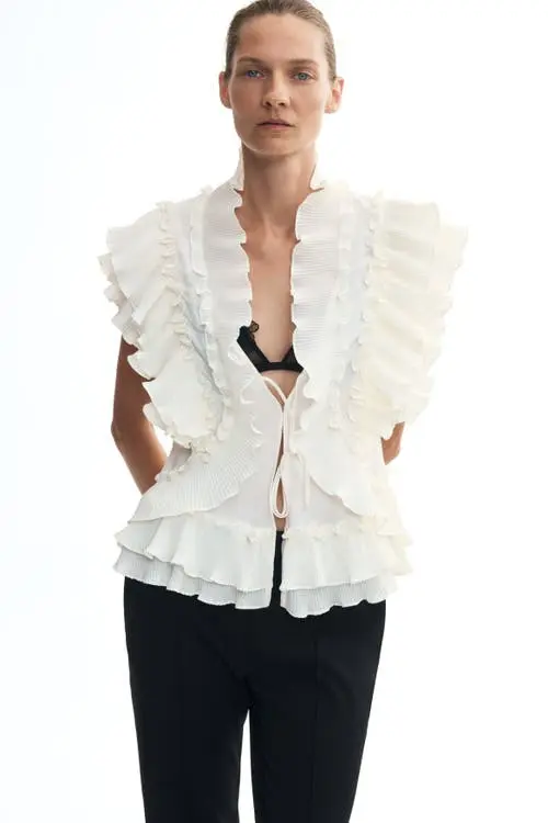 H&M Flounce-trimmed Tie-front Blouse