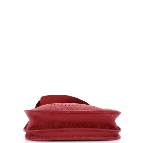 Hermès Evelyne Bag Gen Iii Clemence Pm - Red