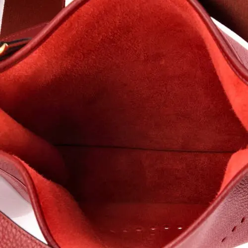 Hermès Evelyne Bag Gen Iii Clemence Pm - Red