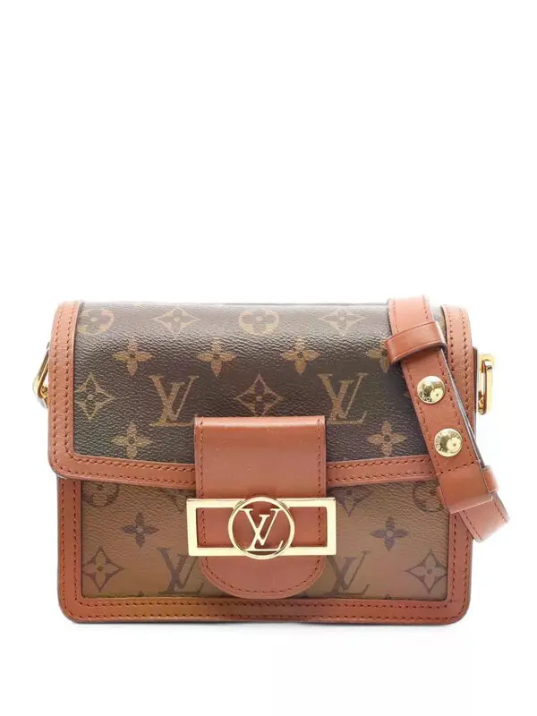 LOUIS VUITTON 2019 Mini Dauphine Monogram Shoulder Bag