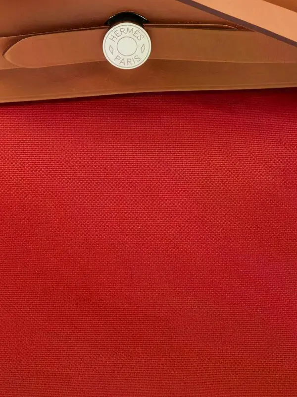 Hermès 2017 Herbag Zip 31 Shoulder Bag - Red