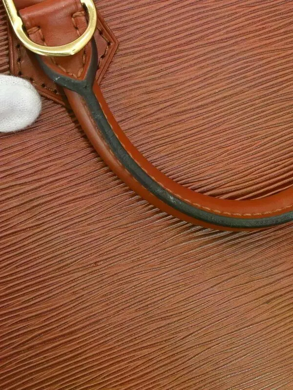 LOUIS VUITTON 1997 Epi Alma Handbag