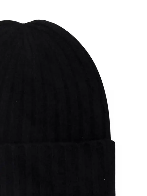 V VON GOAT Ribbed-knit Beanie Hat - Black